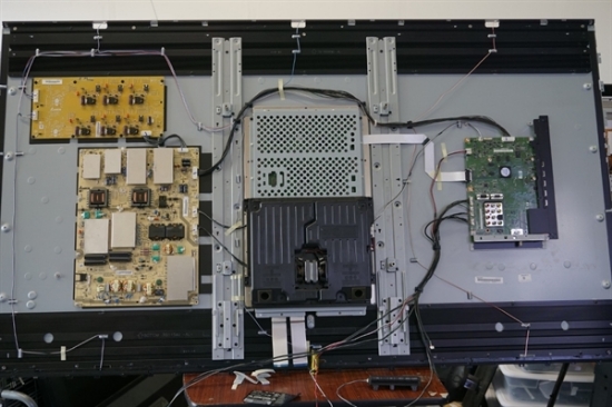 HDTV PARTS. QCNW-N521WJPZ, JE695R3HA10Z, LC-70UD1U, SHARP 70 LED TV ...